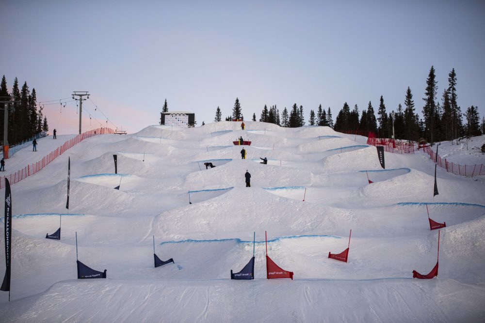 Dual Banked Slalom Hafjell Recap - World Snowboard Federation